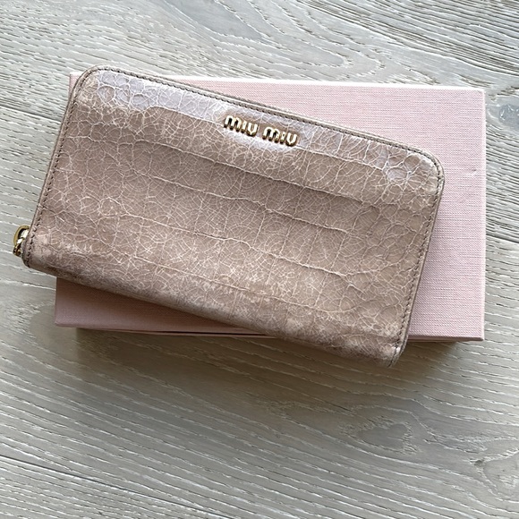 Miu Miu | Bags | Miu Miu Wallet | Poshmark